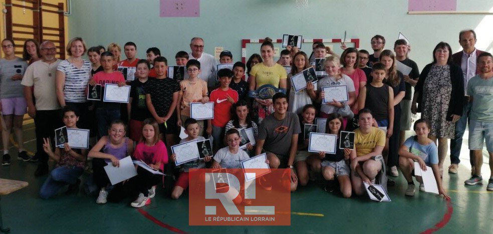 Rl : les sportifs de l’impro ont rencontré la boxeuse flora pili ...